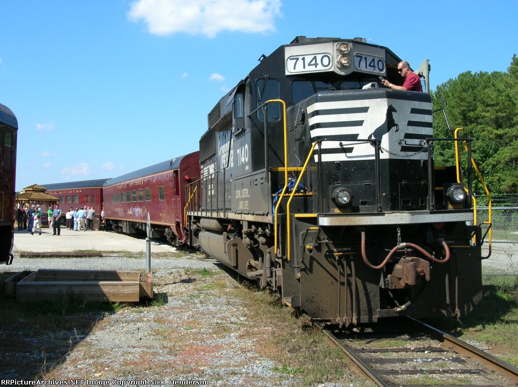 NS 7140